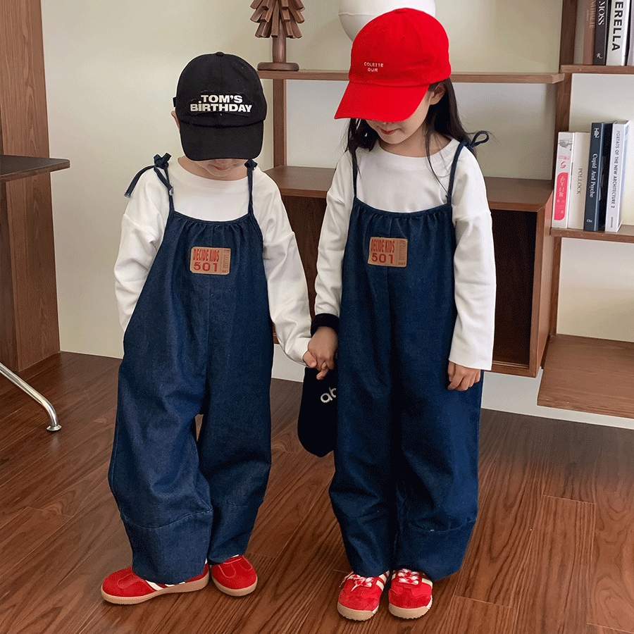 ★Ladies&Kids★ 子供サロペット デニムパンツ 親子ペア 90~140cm 韓国キッズファッション 株式会社 C2Jジャパン | 卸売・ 問屋・仕入れの専門サイト【NETSEA】