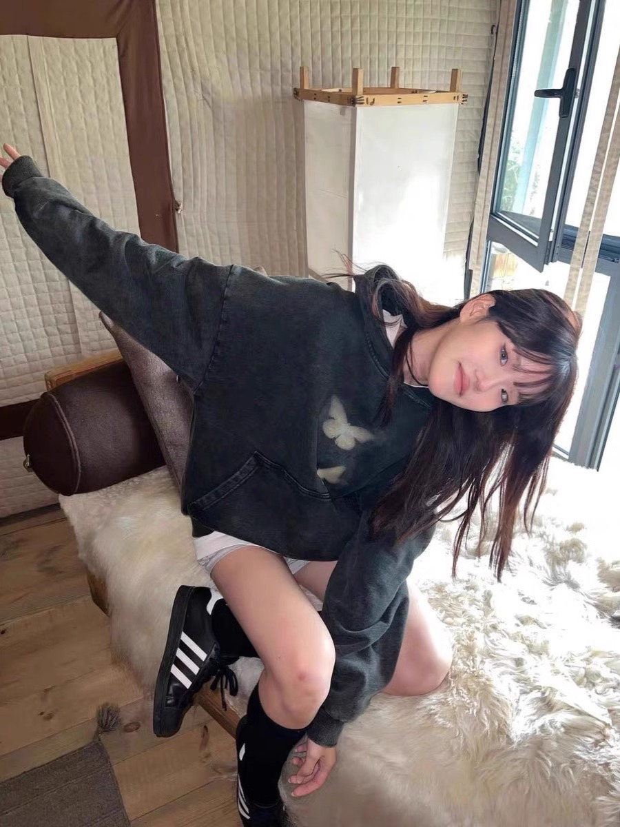 【予約224156】大きいサイズ秋冬新作 韓国風 レディース 長袖 プリント 帽子付き パーカーLL-4L トモニ貿易合同会社 問屋・仕入れ・卸・卸売の専門【仕入れならNETSEA】