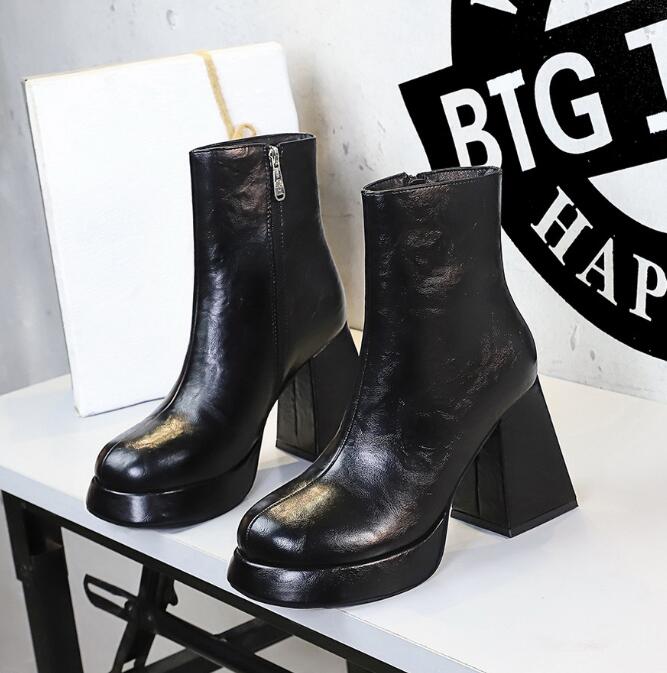 美脚 通勤 OL オフィス 仕事 面接 新作ブーツ ショートブーツ ハイヒール ラインストーンブーツ | 卸売・ 問屋・仕入れの専門サイト【NETSEA】