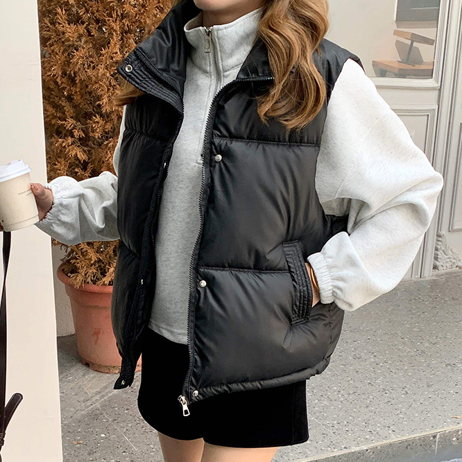 2024秋冬おしゃれ立て襟ダウンベスト 株式会社 SNIFF JAPAN レディース服 | 卸売・ 問屋・仕入れの専門サイト【NETSEA】