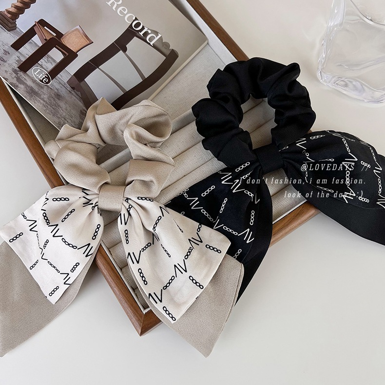 クラシックヘアシュシュ 蝶結び 上品 ブレスレット 韓国ヘアアクセサリー 株式会社 C2Jジャパン | 卸売・ 問屋・仕入れの専門サイト【NETSEA】