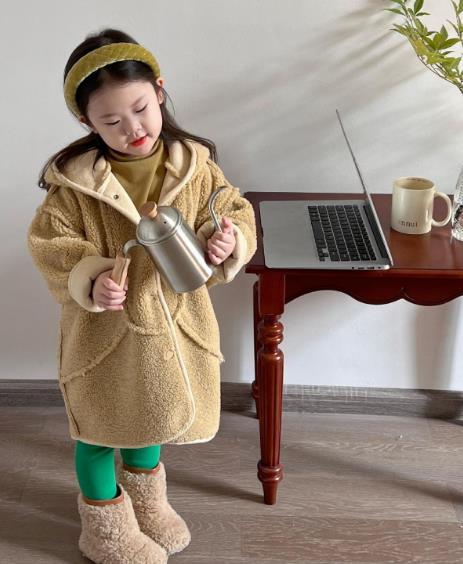 2023秋冬新品★子供服 トップス ファーコート 両面着用 80-130cm Sun Flower 問屋・仕入れ・卸・卸売の専門【仕入れならNETSEA】