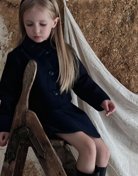 2023秋冬新品★子供服 トップス＋スカート セットアップ 90-130cm★2色 Sun Flower 問屋・仕入れ・卸・卸売の専門【仕入れならNETSEA】