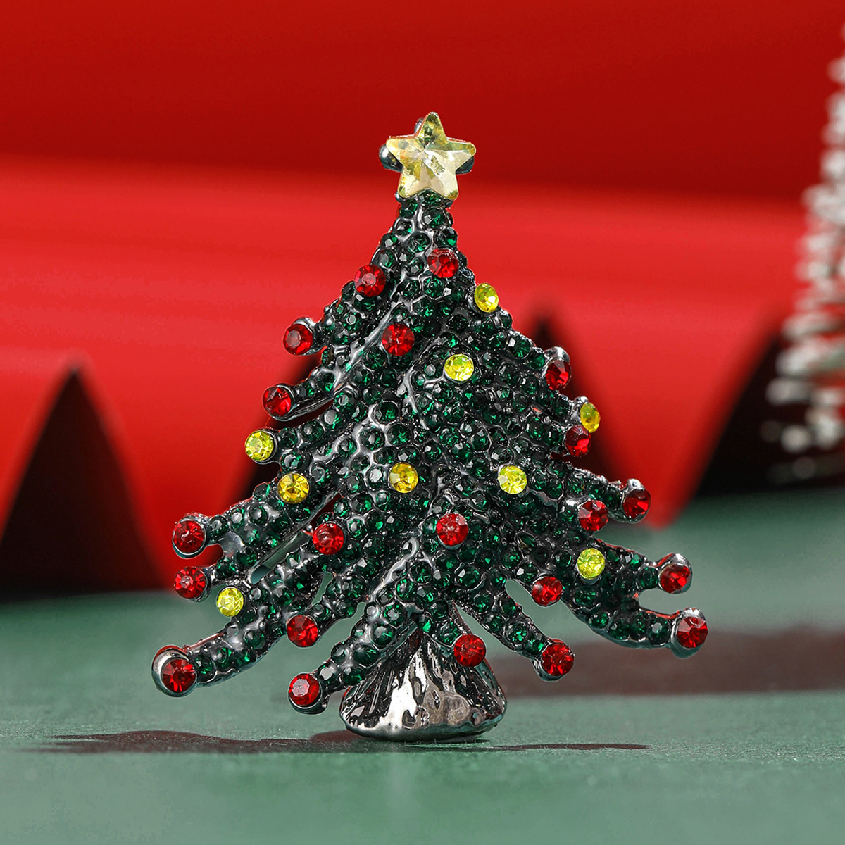 クリスマスツリー ブローチ ファッション クリスマスアクセサリー コサージュ 秋冬ブローチ MUGI 優品 | 卸売・ 問屋・仕入れの専門サイト【NETSEA】