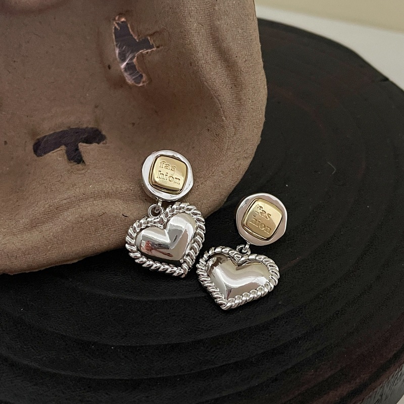 ★Heart★ ハートアクセ ハートピアス 可愛い デイリー 韓国アクセサリー 合同会社ジェオンシー | 卸売・ 問屋・仕入れの専門サイト【NETSEA】