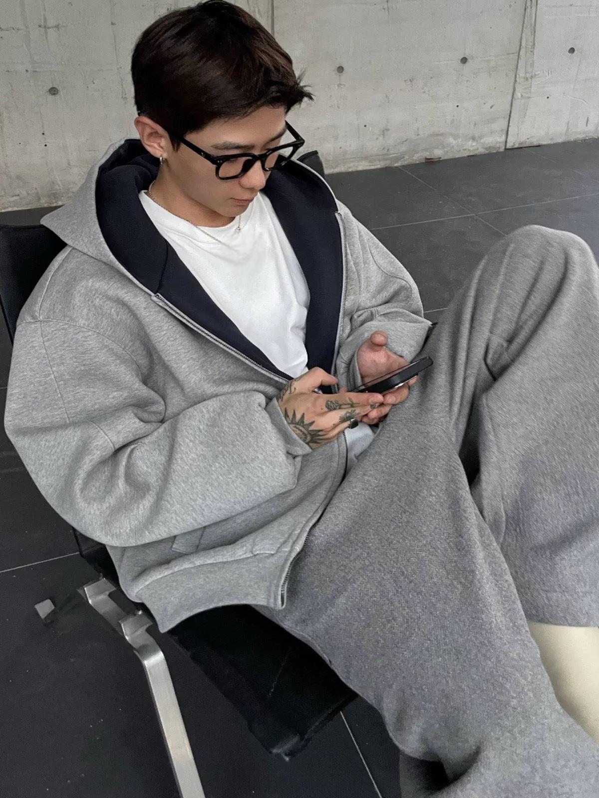 2025春秋メンズ服 シンプル おしゃれ フード付け コート トップス パーカー 2色展開[M~3XL] | 卸売・ 問屋・仕入れの専門サイト【NETSEA】