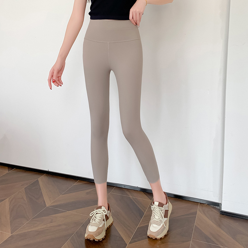 2024年版 高弾力 シャークスキンパンツ カーキ S 80-120 | 卸売・ 問屋・仕入れの専門サイト【NETSEA】