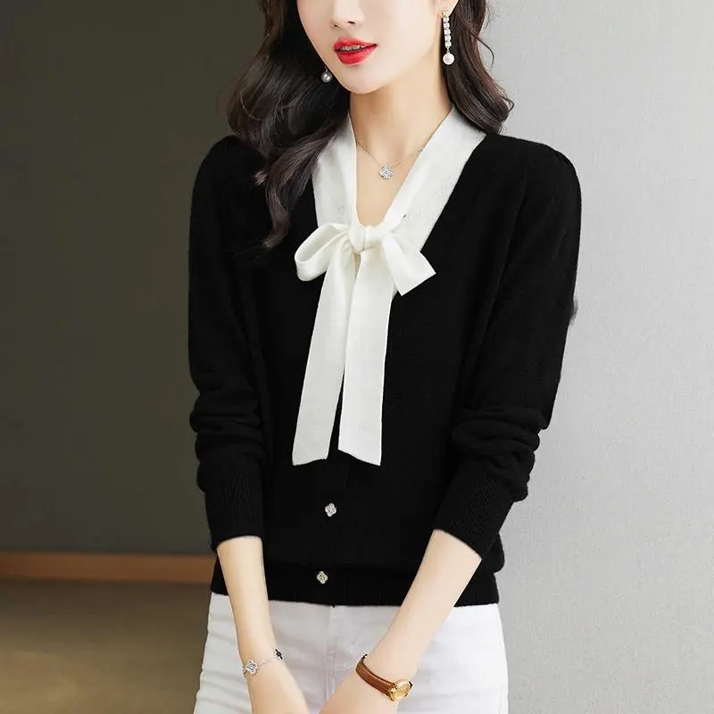 初回送料無料 レデイースファッション人気ニットトップス Vネックリボンニットセーター トップス | 卸売・ 問屋・仕入れの専門サイト【NETSEA】