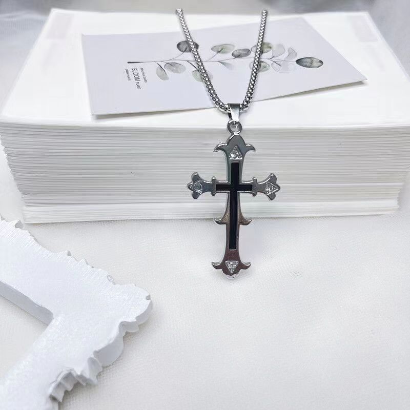 メンズチタンスチールドラゴンペンダント レトロネックレス ステンレス鎖 60CM／70CM 2色 | 卸売・ 問屋・仕入れの専門サイト【NETSEA】