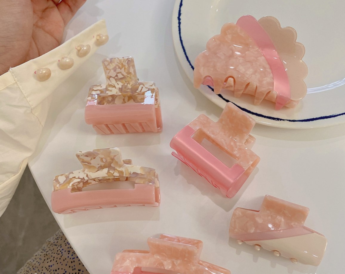 樹脂ヘアクリップ UP to YOU 問屋・仕入れ・卸・卸売の専門【仕入れならNETSEA】