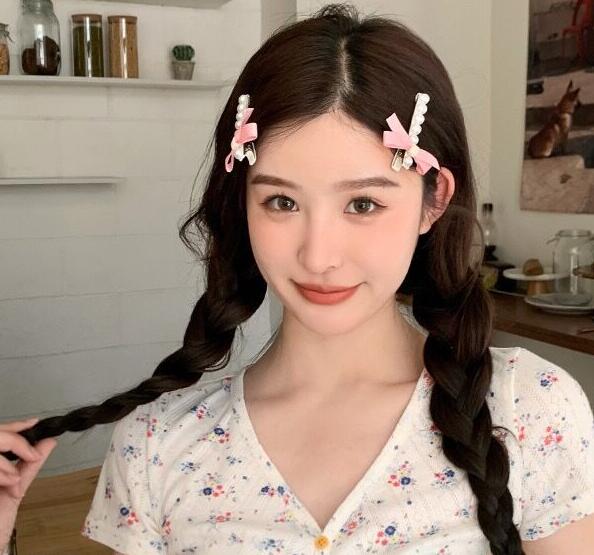 2023新入荷★ヘアアクセサリー★髪飾り★ リボンヘアピン little fly 問屋・仕入れ・卸・卸売の専門【仕入れならNETSEA】