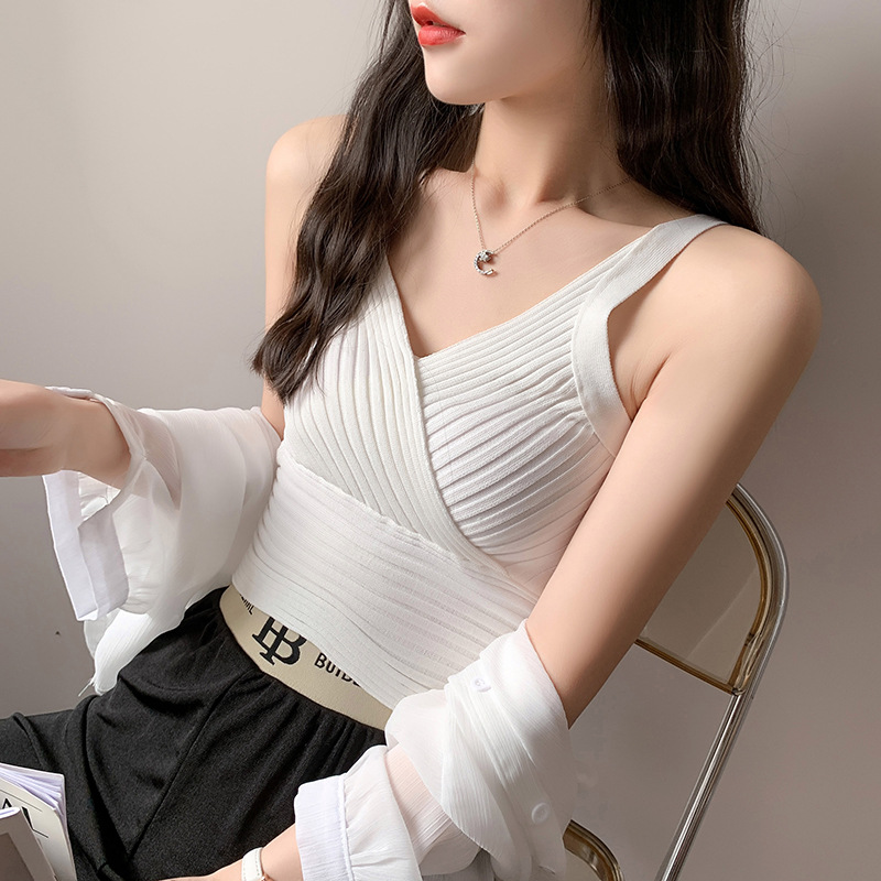 【2024新作】ファッション☆Vネック☆バックベスト☆トップス☆レディース服 株式会社 aiya 問屋・仕入れ・卸・卸売の専門【仕入れならNETSEA】