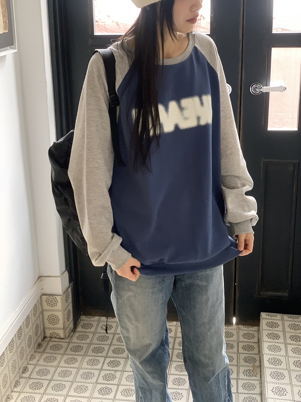 【韓国ファッション】2024年春新作 ケアナグラン 配色スウェット トレーナー 株式会社 ベイシアン 問屋・仕入れ・卸・卸売の専門【仕入れならNETSEA】