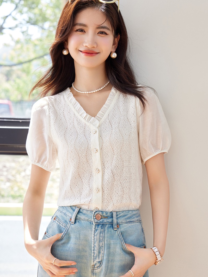 初回送料無料 Vネックシャツ 半袖シフォンレース付きトップス レディースファション商品 おしゃれ上着 Sommy 株式会社 問屋・仕入れ・卸・卸売の専門【仕入れならNETSEA】