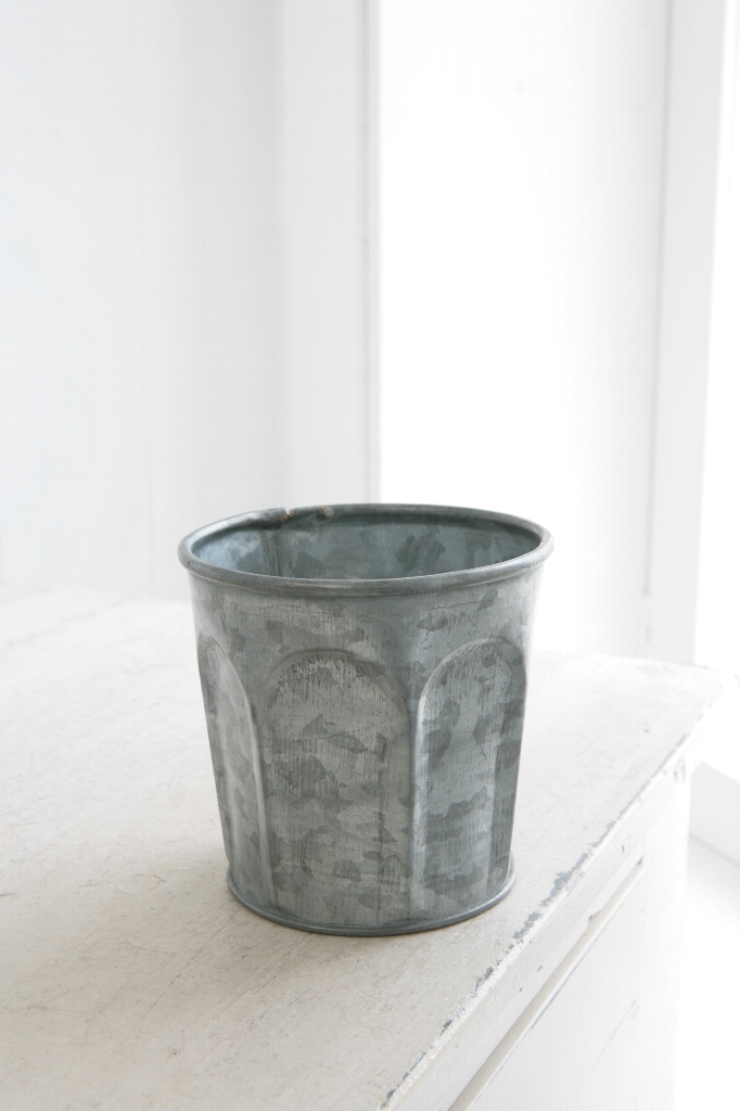 CVG：シックブリキポット 株式会社 NKT 問屋・仕入れ・卸・卸売の専門【仕入れならNETSEA】