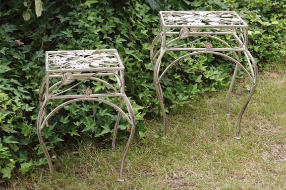 角フラワースタンド2Pセット ※在庫わずか 株式会社 ナノプラン 問屋・仕入れ・卸・卸売の専門【仕入れならNETSEA】