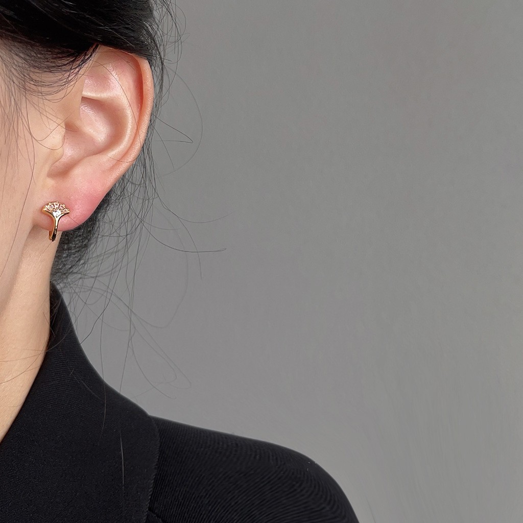 ミニピアス アクセサリー 韓国ファッション デザイン 14kコーティング | 卸売・ 問屋・仕入れの専門サイト【NETSEA】