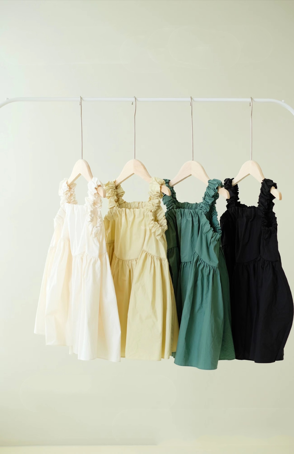 2023春夏新作 ins 韓国風子供服 キッズ 女の子 可愛い 吊りワンピース 無地 4色 80-130cm LENA 問屋・仕入れ・卸・卸売の専門【仕入れならNETSEA】