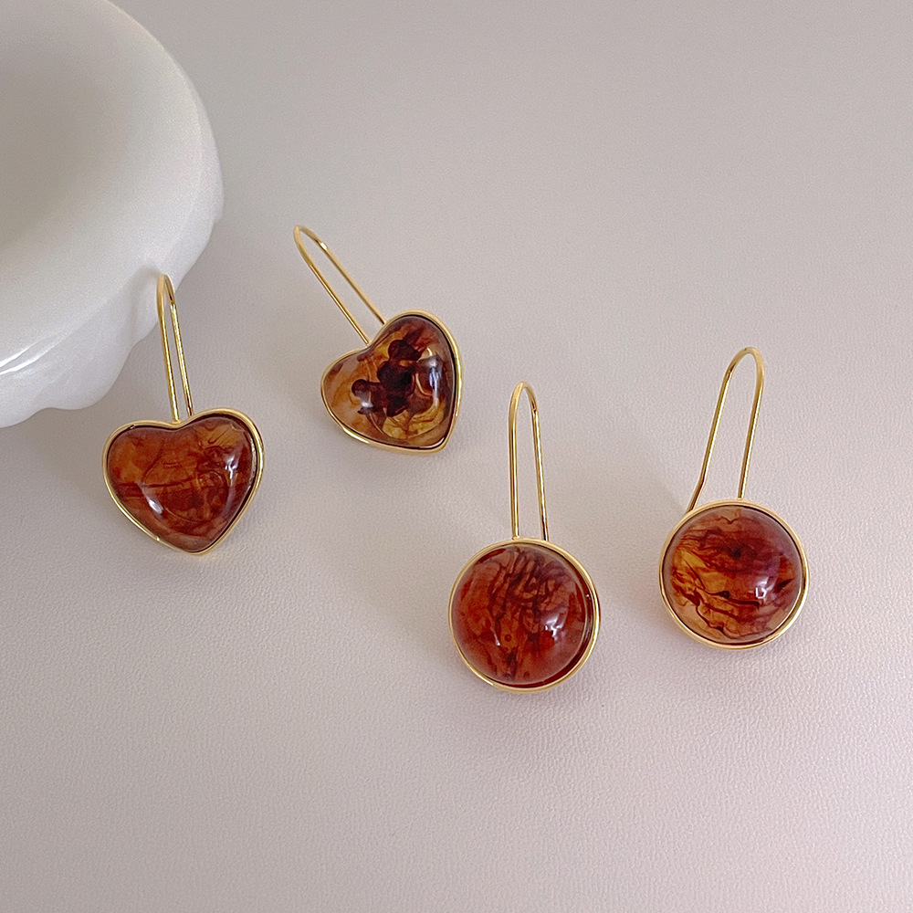 ★Heart★ ハートピアス S925 ミニマルアクセ デイリーコーデ 韓国東大門アクセサリー 株式会社 C2Jジャパン 問屋・仕入れ・卸・卸売の専門【仕入れならNETSEA】