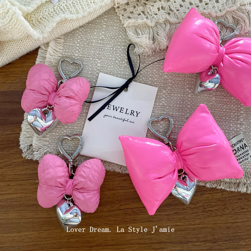 2024★雑貨★バッグチャーム★キーホルダー BBM 株式会社 問屋・仕入れ・卸・卸売の専門【仕入れならNETSEA】