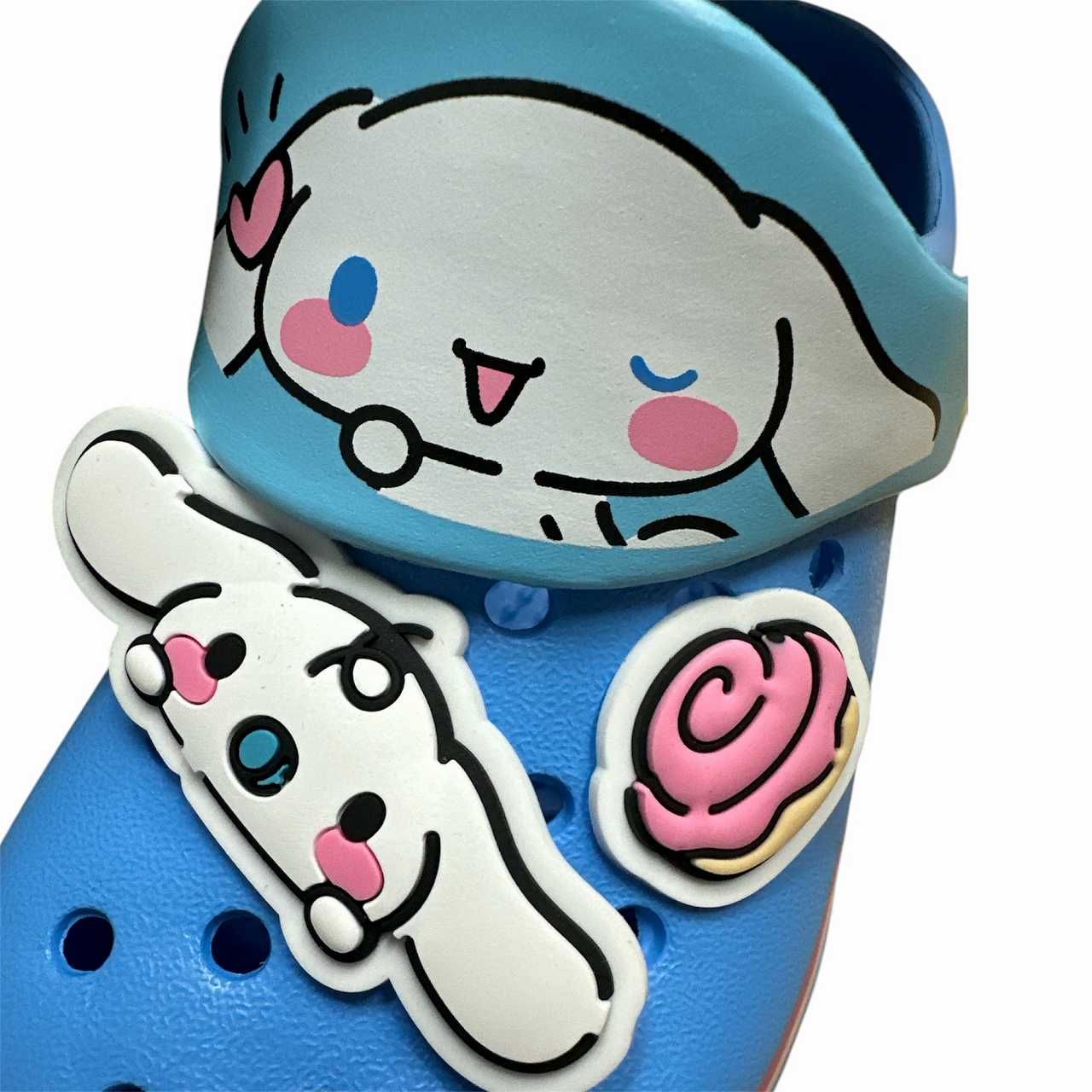 MEV535 サンリオ EVAサンダル 大人用 シナモロール ウインク 24 cm | 卸売・ 問屋・仕入れの専門サイト【NETSEA】