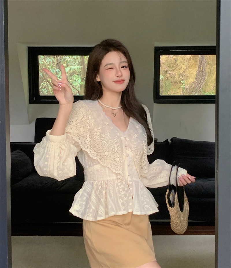 2023年春INS 新作 カジュアル 気質 エレガント Vネック レース飾り シャツ/ブラウス TASSA 問屋・仕入れ・卸・卸売の専門【仕入れならNETSEA】