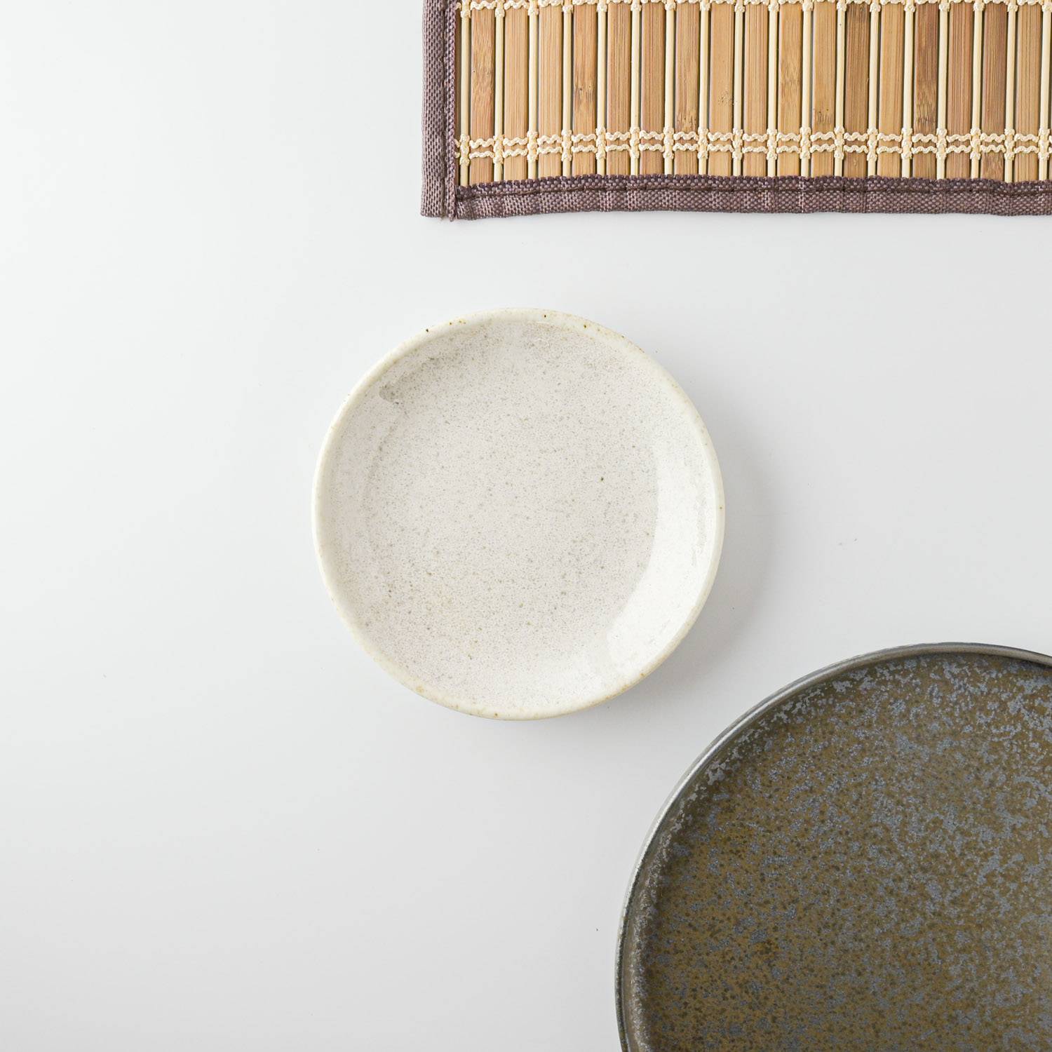 【特価品】14cm窯変菓子皿[B品][美濃焼] 有限会社 やまに | 卸売・ 問屋・仕入れの専門サイト【NETSEA】