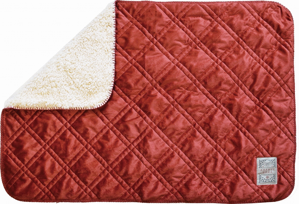 【9月下旬入荷予定】アサンテ キルトブランケット M レッド パルマート 株式会社 問屋・仕入れ・卸・卸売の専門【仕入れならNETSEA】