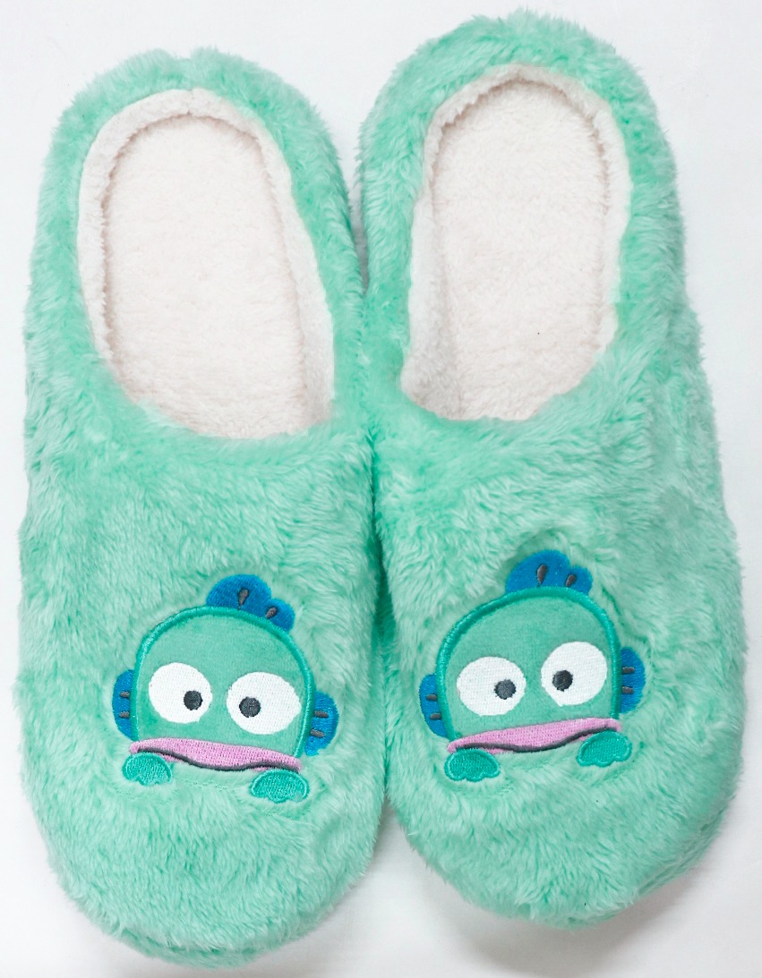 【10月頃】刺繍ヒールソックス ハローキティ フレンズ サイズ：大人用/22～24cm SHS025 | 卸売・ 問屋・仕入れの専門サイト【NETSEA】